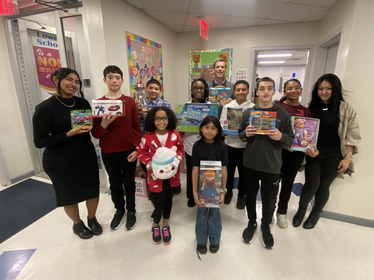 Elementary/Middle School – The Lowell School